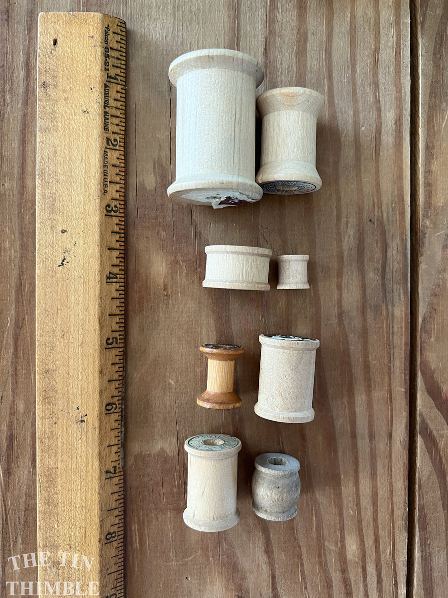 12 Vintage and Antique Wood Thread Spools - Lot of Assorted Sizes and ...
