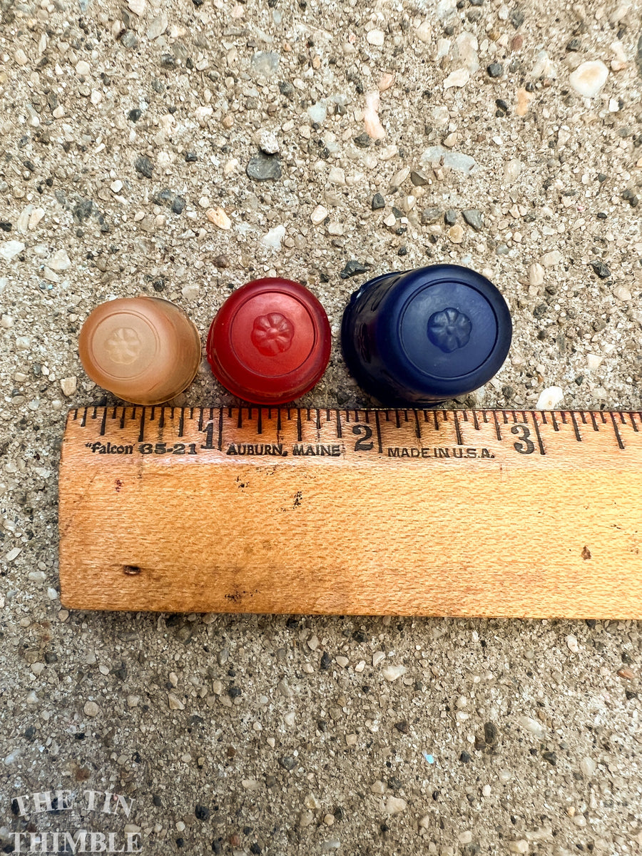 Flexible Thimble in Small, Medium or Large - Comfortable Plastic Thimb ...